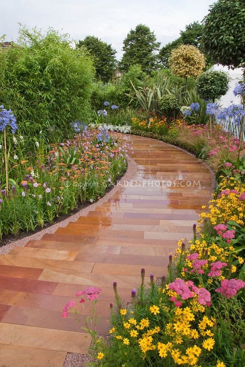 20 Garden Path Borders Ideas Worth to Check | SharonSable