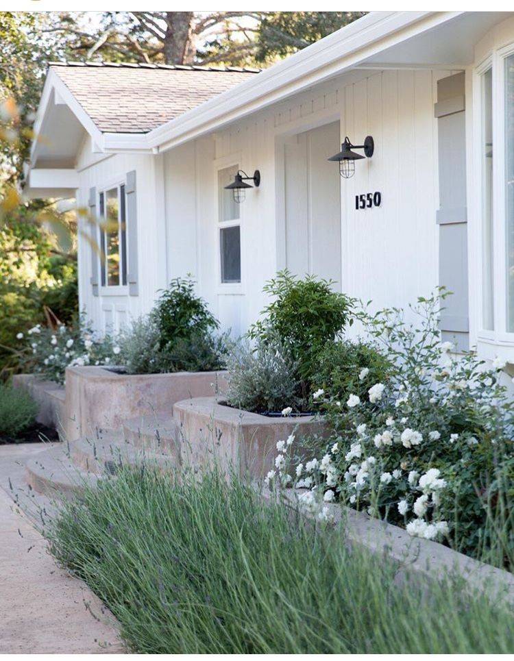 15 Simple Garden Landscape Schemes Ideas To Consider | SharonSable