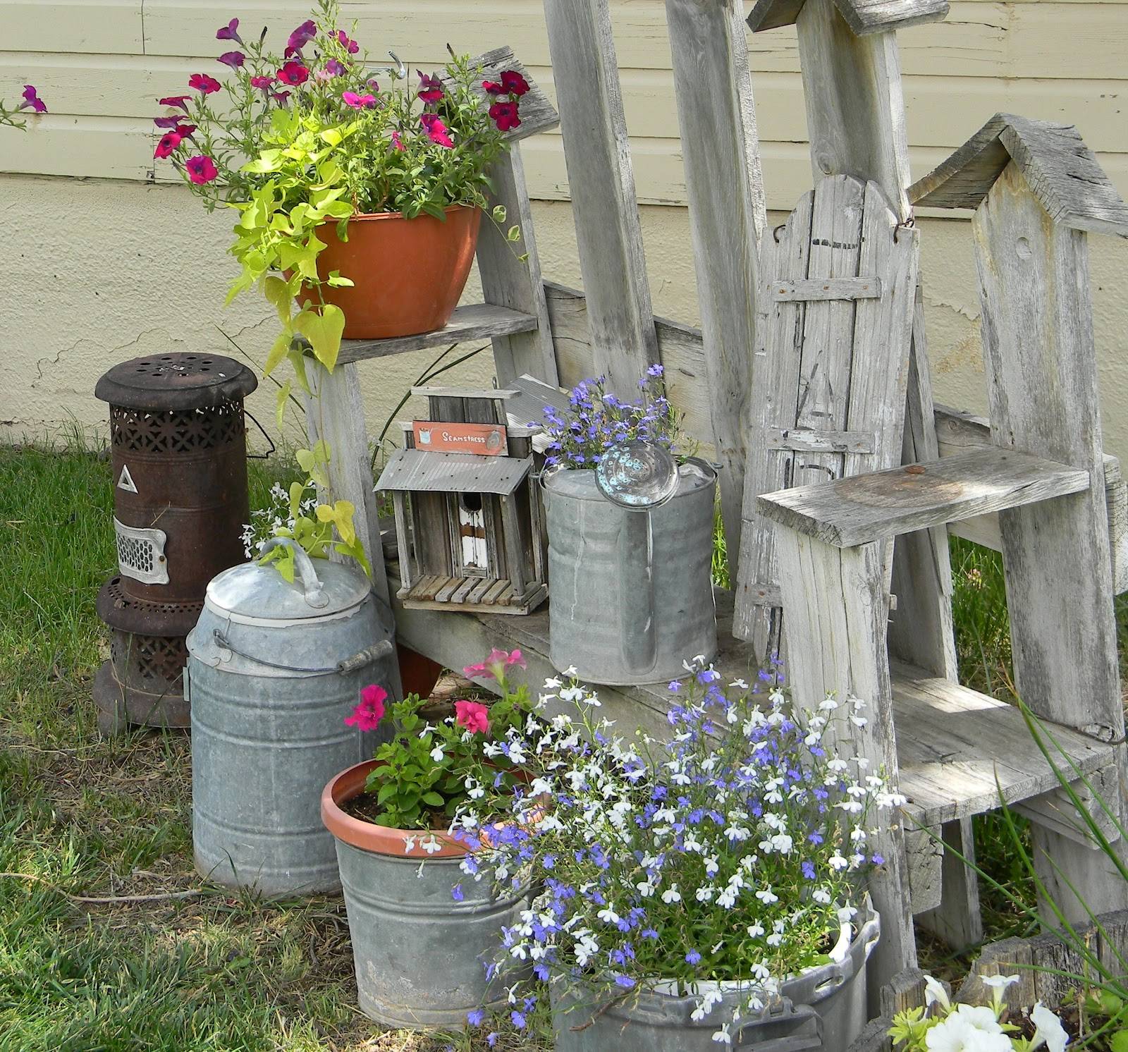 23 Country Shabby Chic Garden Ideas You Must Look | SharonSable