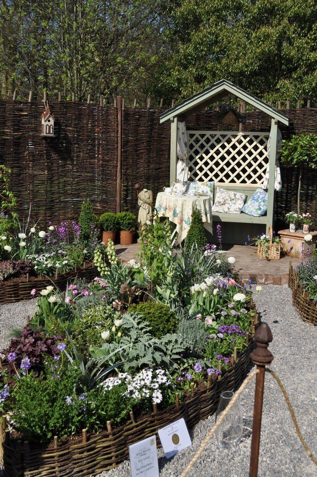 23 Country Shabby Chic Garden Ideas You Must Look | SharonSable