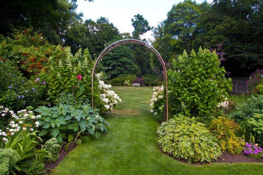 19 Big Garden Ideas To Try This Year | SharonSable
