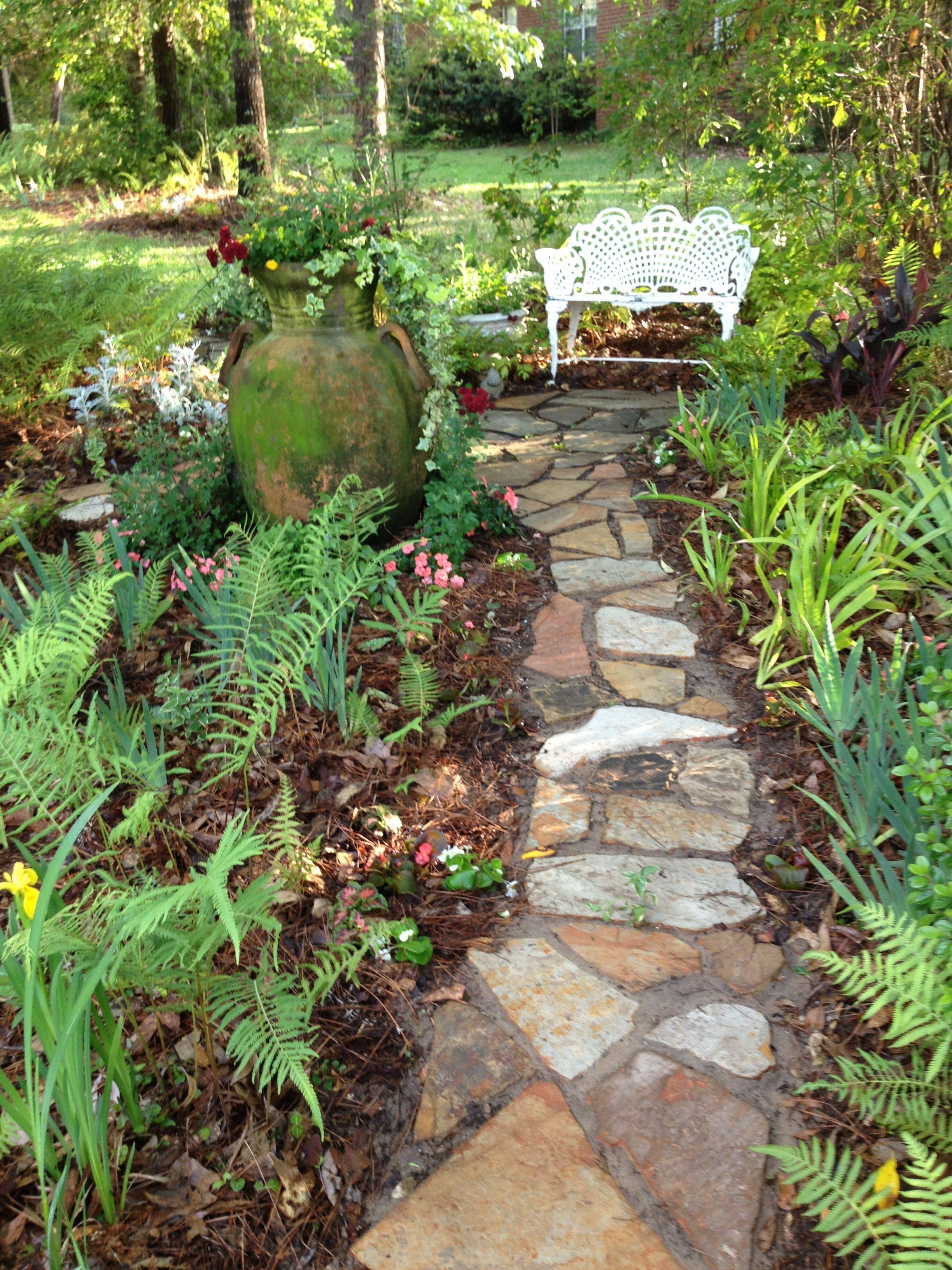 23 Vegetable Garden Paths Ideas To Try This Year | SharonSable