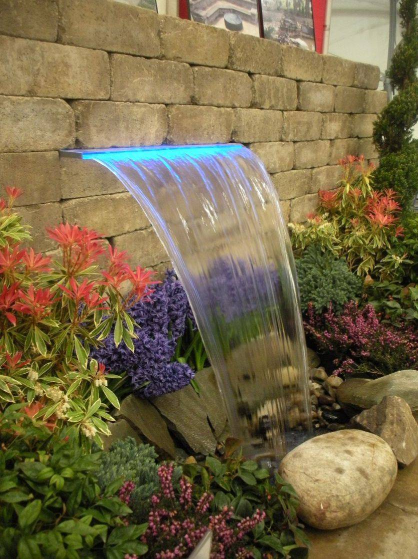 24 Small Garden Water Feature Ideas You Gonna Love | SharonSable