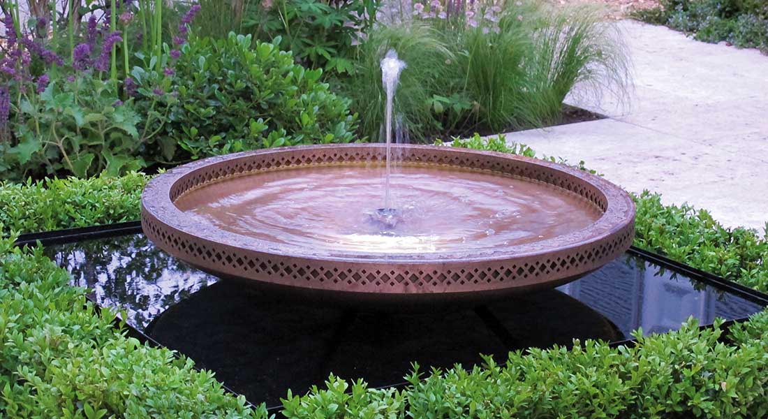 18 Garden Water Feature Bowl Ideas To Try This Year | SharonSable