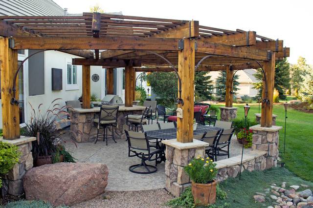 24 Rustic Garden Pergolas Ideas For This Year | SharonSable