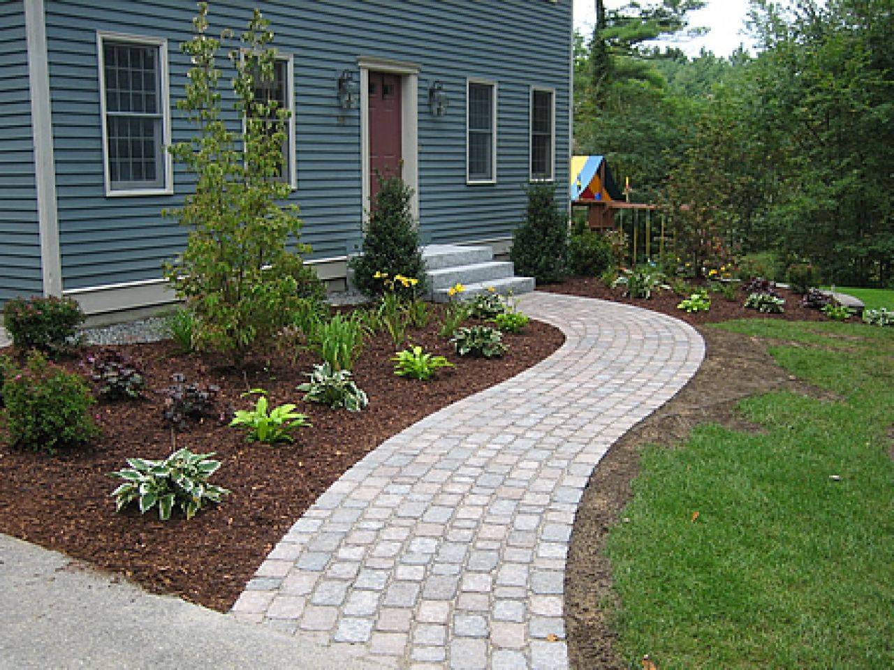 17 Curved Garden Path Ideas For This Year | SharonSable
