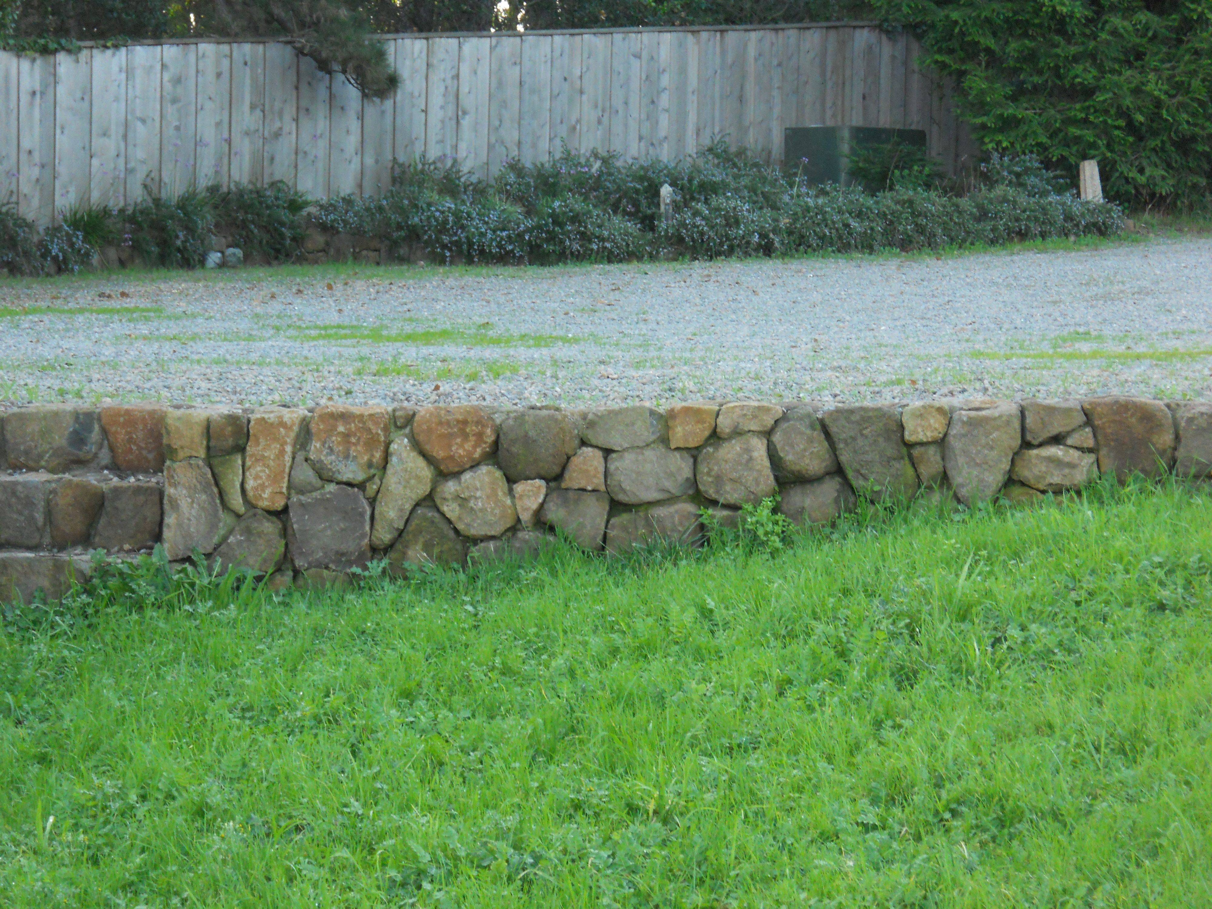 24 Dry Stack Stone Wall Garden Ideas Worth a Look | SharonSable