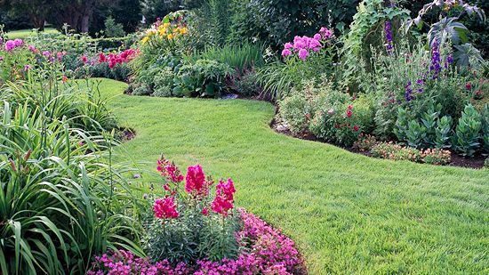21 Sunny Garden Plans Ideas To Consider | SharonSable