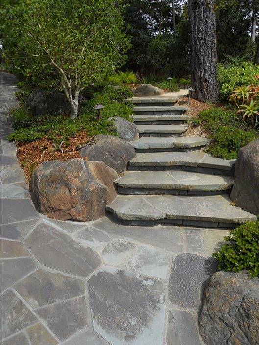 23 Flagstone Garden Steps Ideas To Try This Year | SharonSable