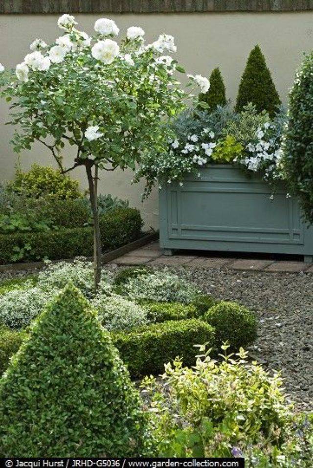 23 White Formal Garden Ideas You Cannot Miss | SharonSable