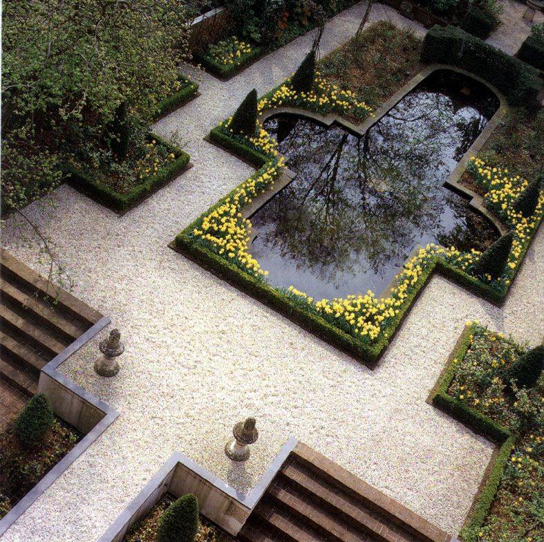 24 Geometric Garden Ideas Worth a Look | SharonSable