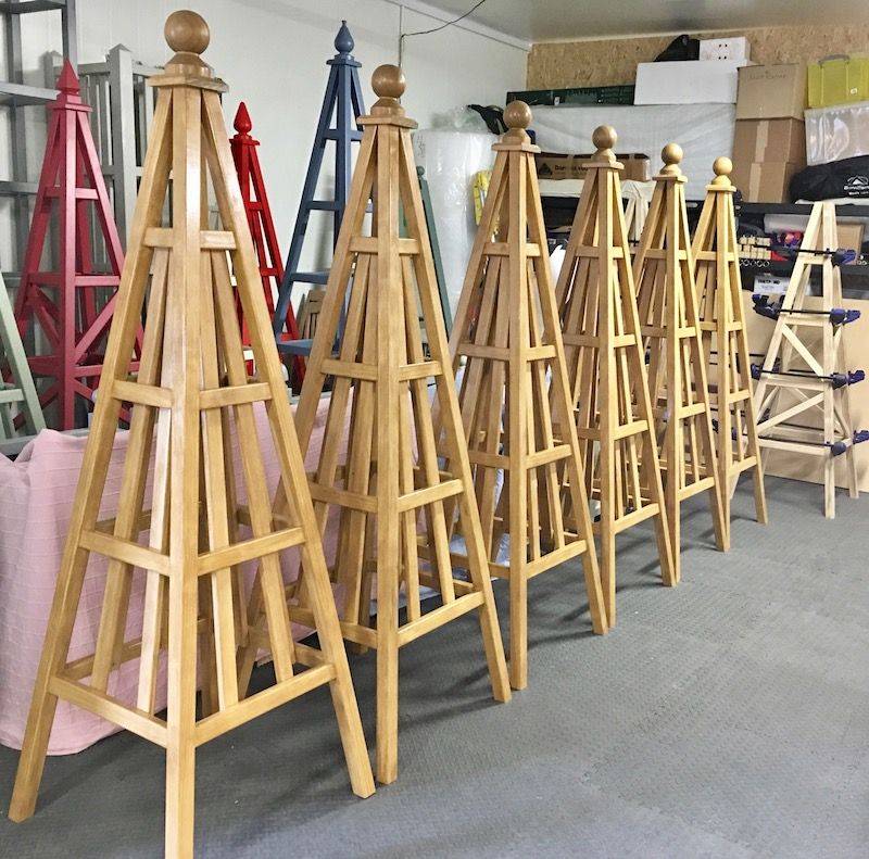 22 DIY Garden Trellis Obelisk Ideas You Cannot Miss | SharonSable