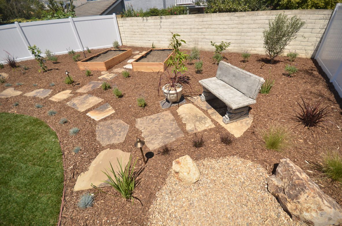 21 Linear Garden Design Ideas You Gonna Love | SharonSable