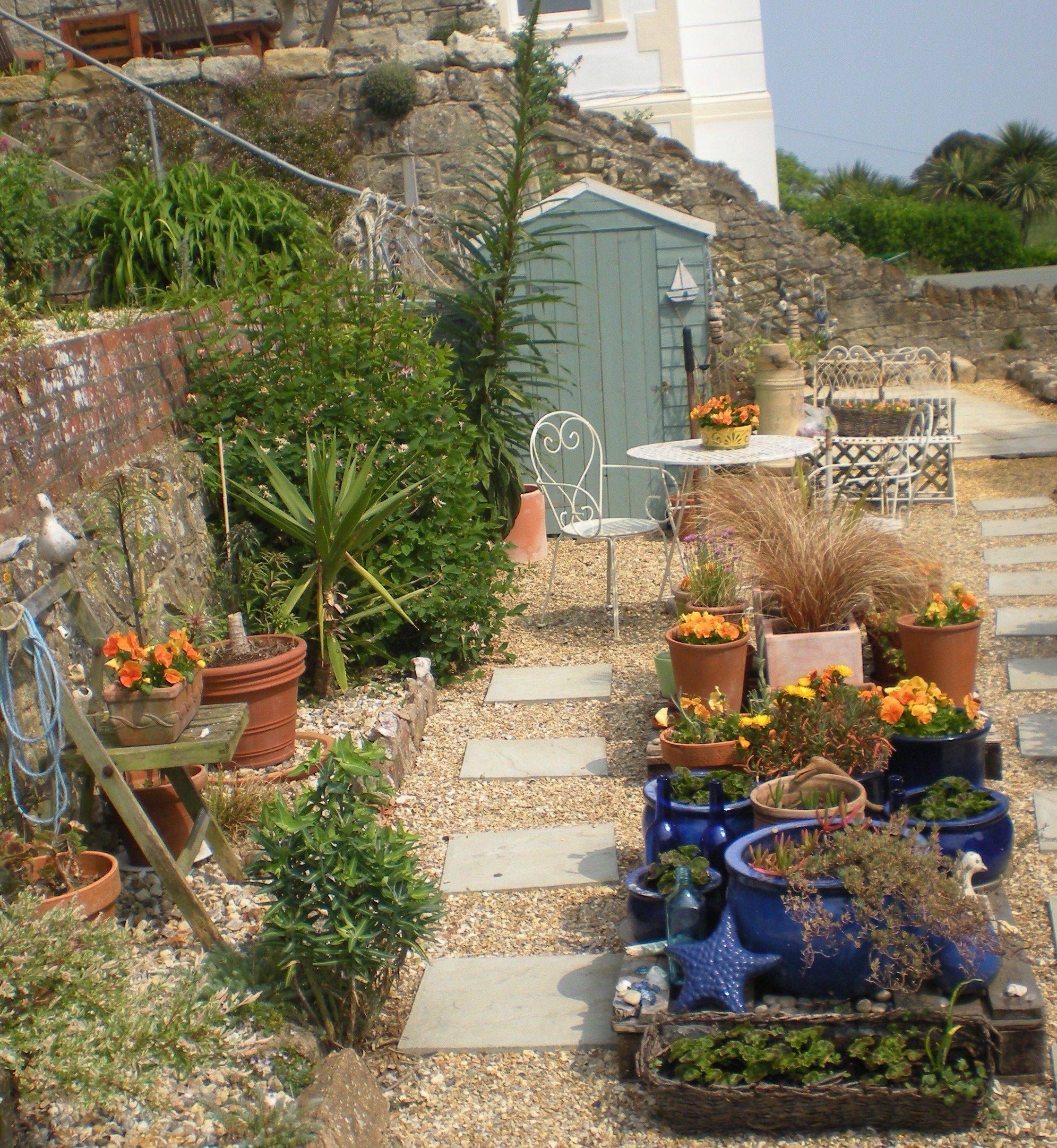 22 Beach Themed Garden Ideas You Should Check | SharonSable