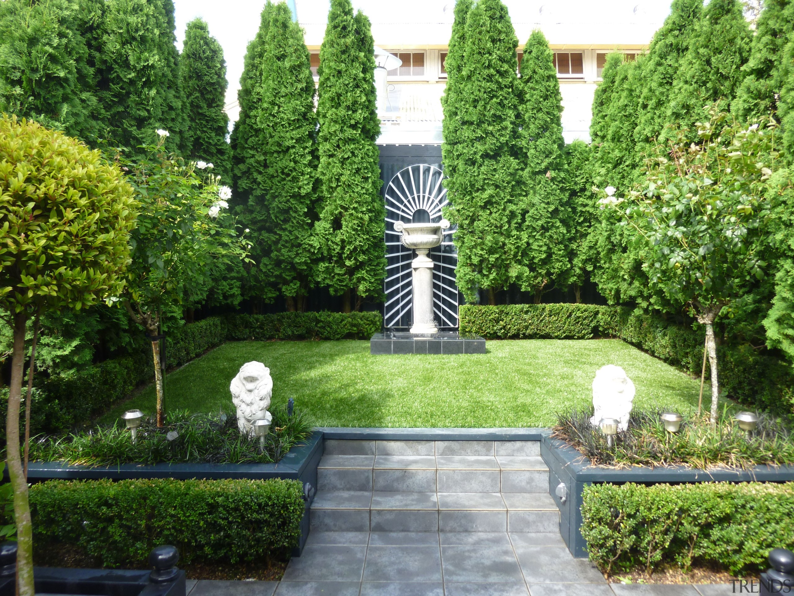 19 Manicured Garden Ideas You Cannot Miss | SharonSable