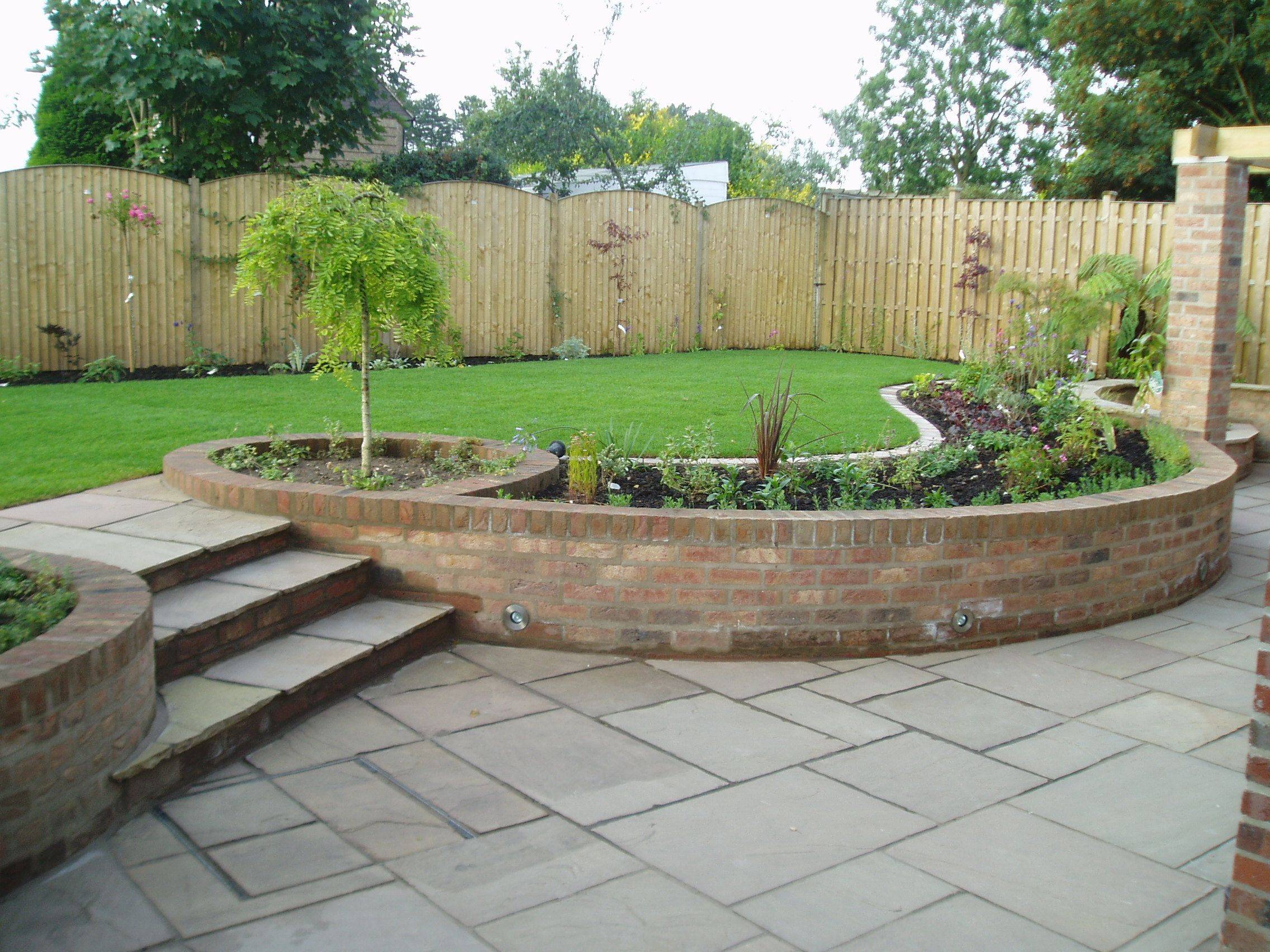 22 Split Level Garden Ideas To Try This Year SharonSable 22-split-level-garden-ideas-to-try-this-year-sharonsable