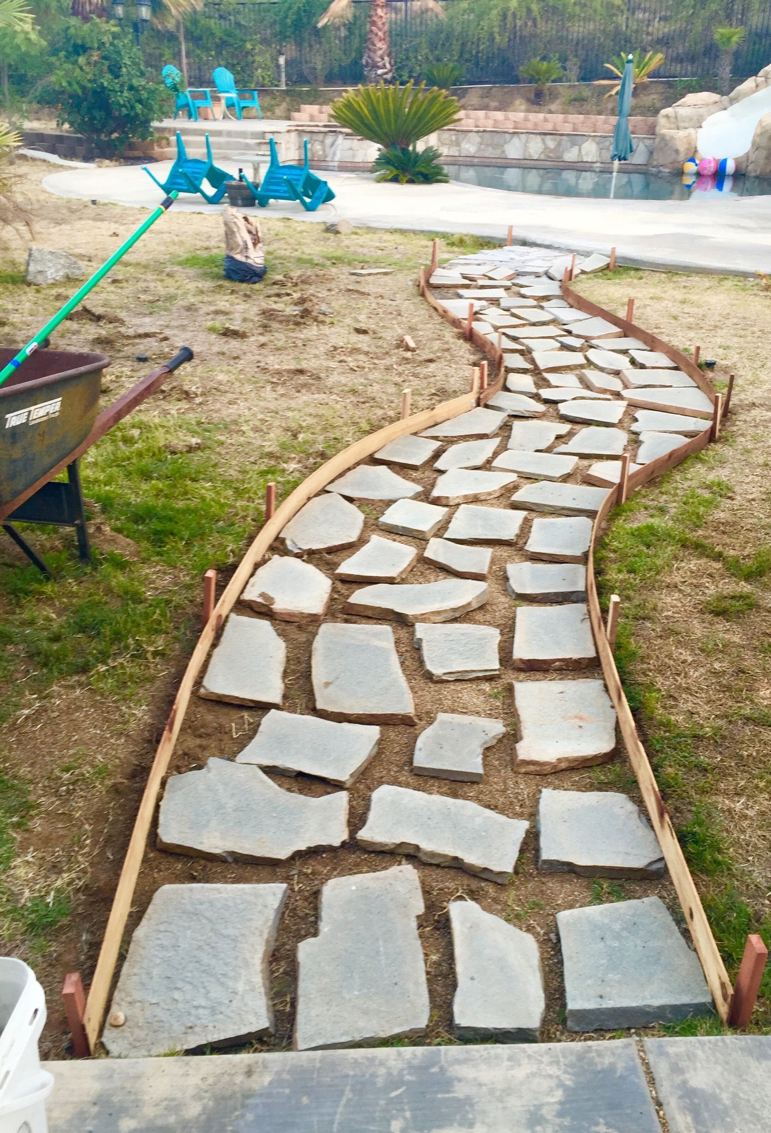 20 DIY Concrete Garden Path Ideas You Cannot Miss | SharonSable