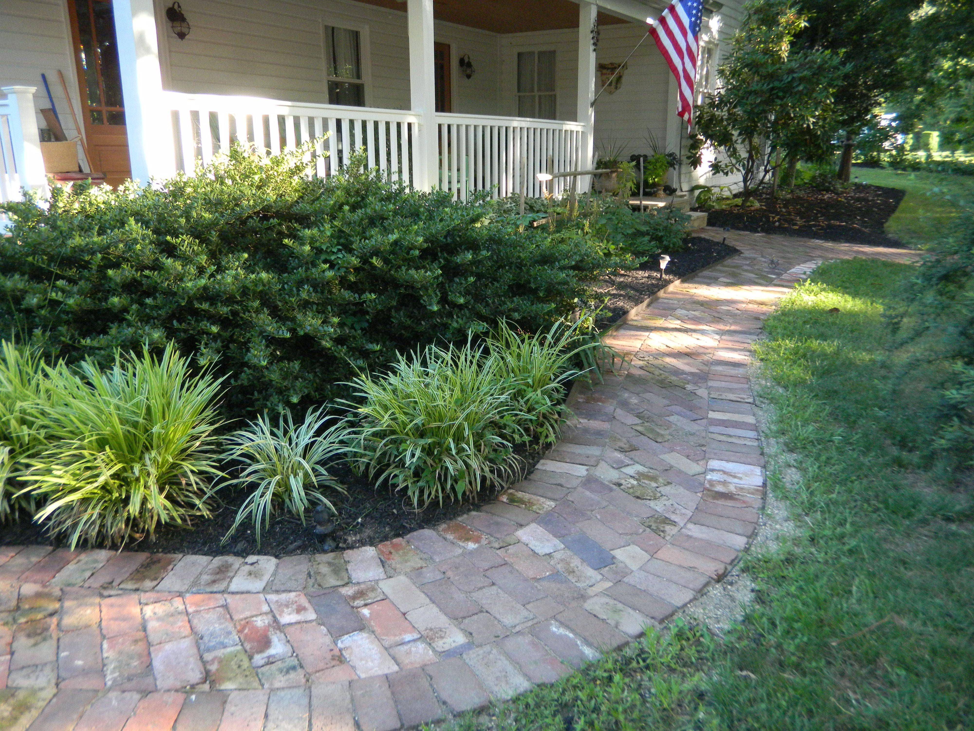 20 Brick Garden Paths and Walkways Ideas You Should Check | SharonSable