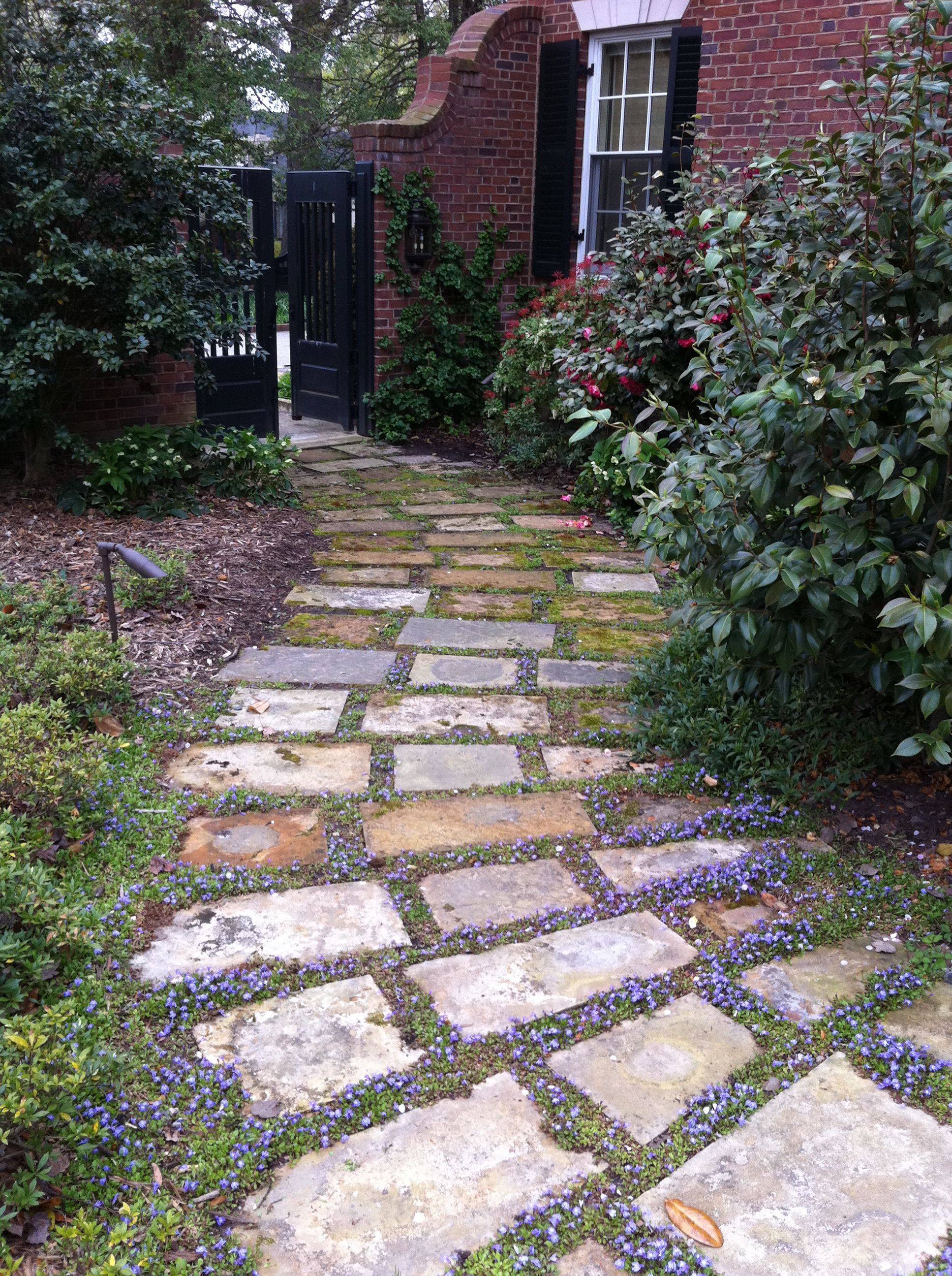 21 Garden Pathway Flagstone Ideas Worth to Check | SharonSable