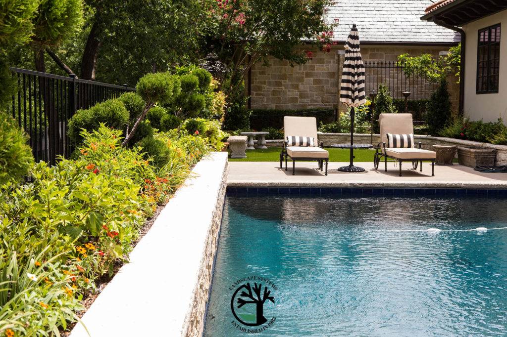 17 Pool Garden Design Ideas You Cannot Miss | SharonSable