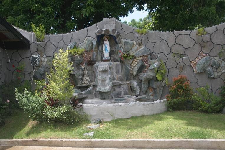 22 Garden Grotto Design Ideas You Cannot Miss | SharonSable