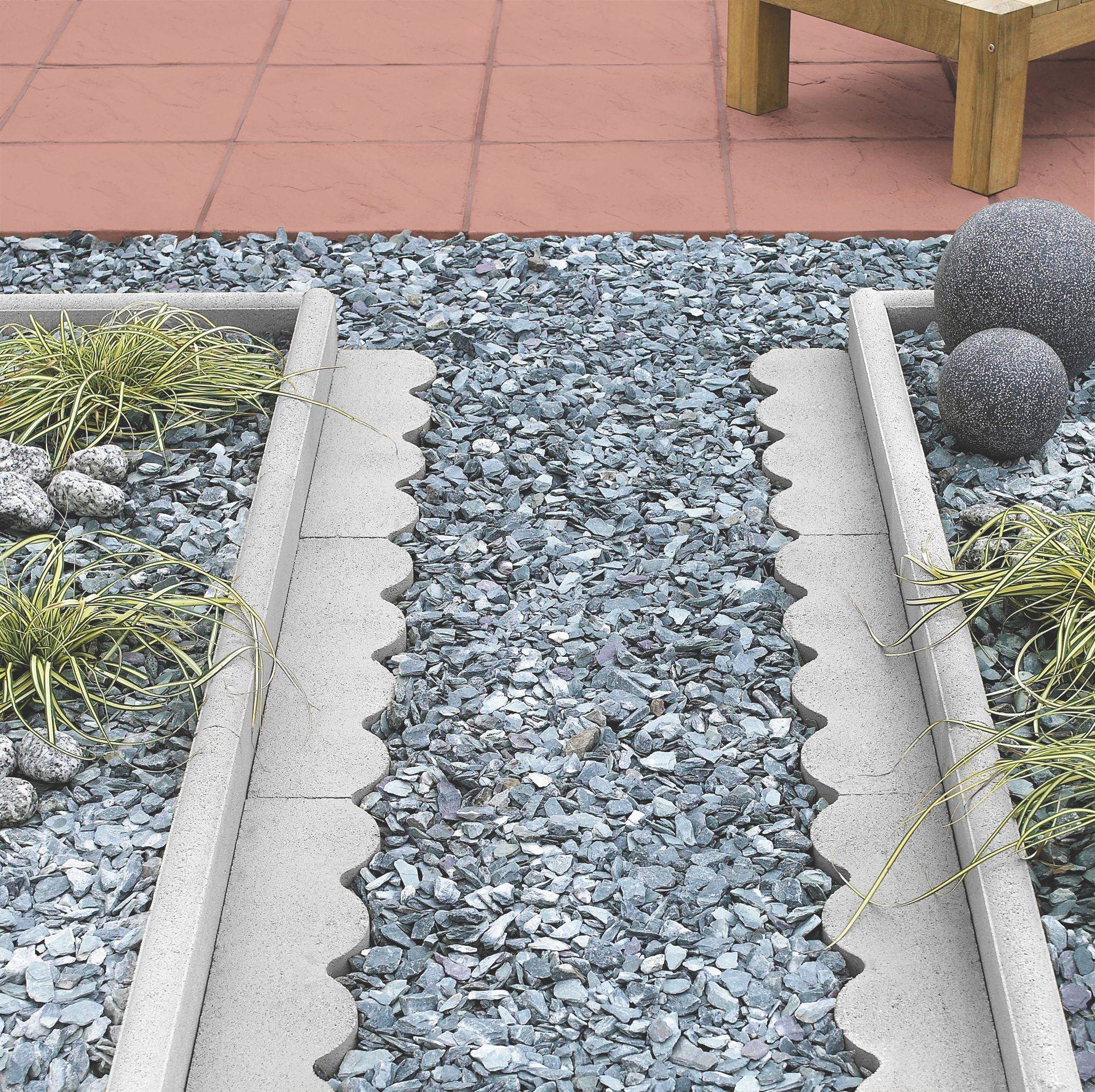 20 Garden Edging Stones Ideas To Consider | SharonSable