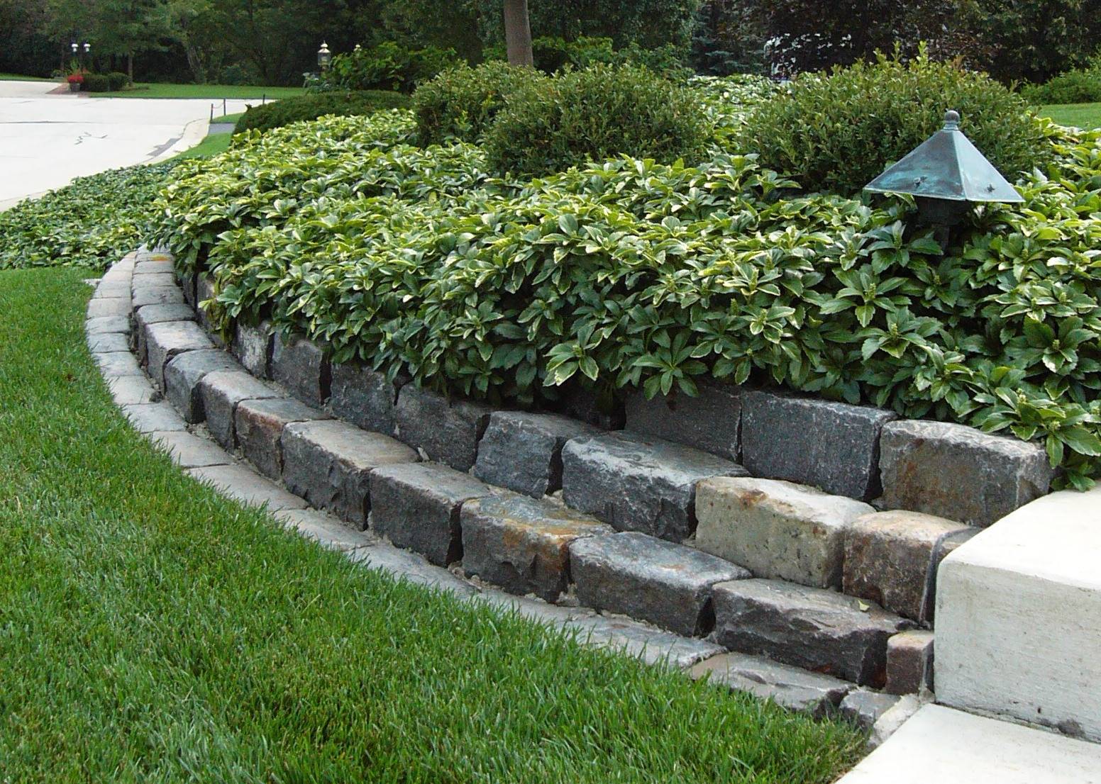 22 Faux Brick Garden Edging Ideas Worth to Check | SharonSable