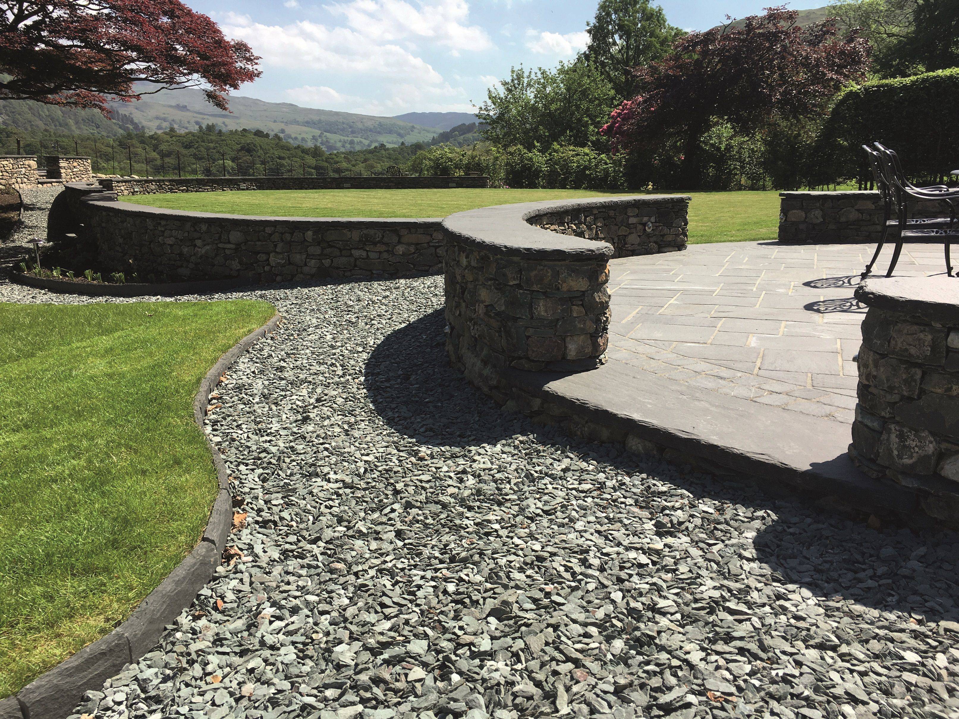 22 Slate Garden Edging Ideas You Should Check | SharonSable