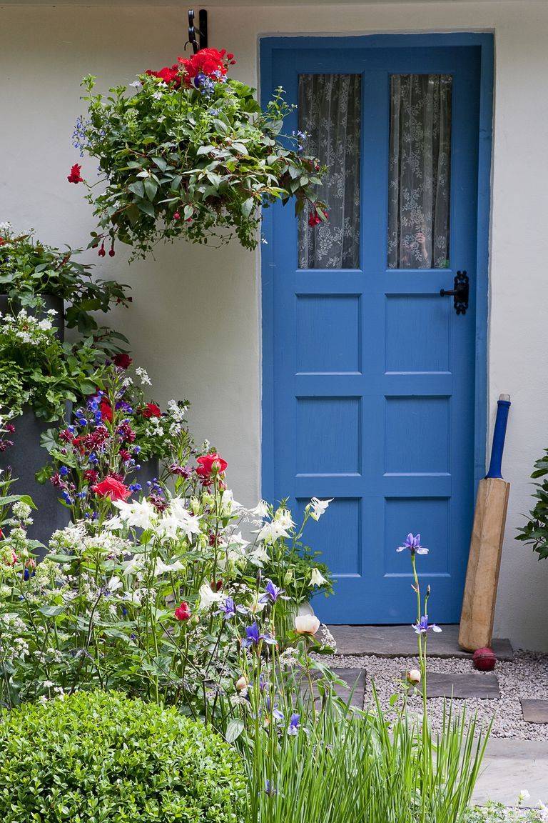 24 Front Door Garden Design Ideas Worth a Look | SharonSable
