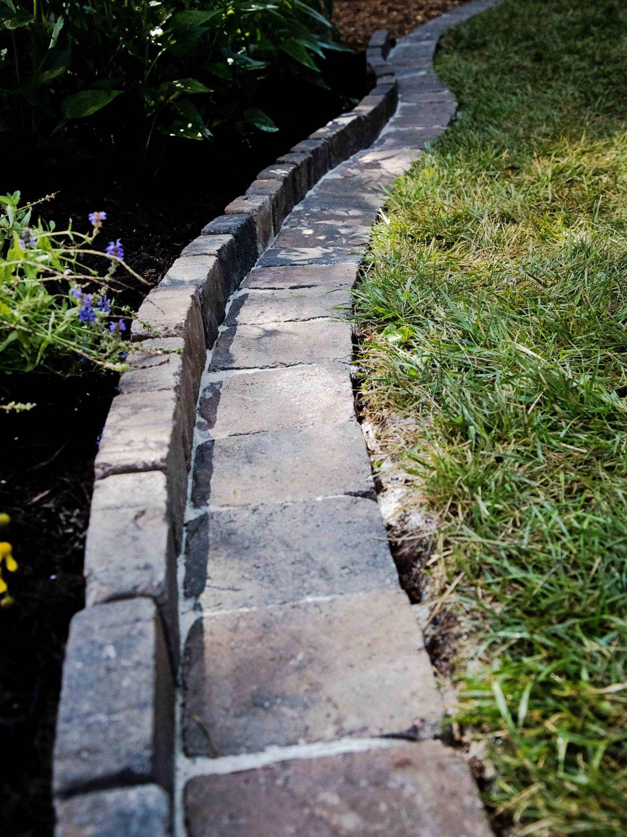21 Diy Brick Garden Edging Ideas You Should Look Sharonsable