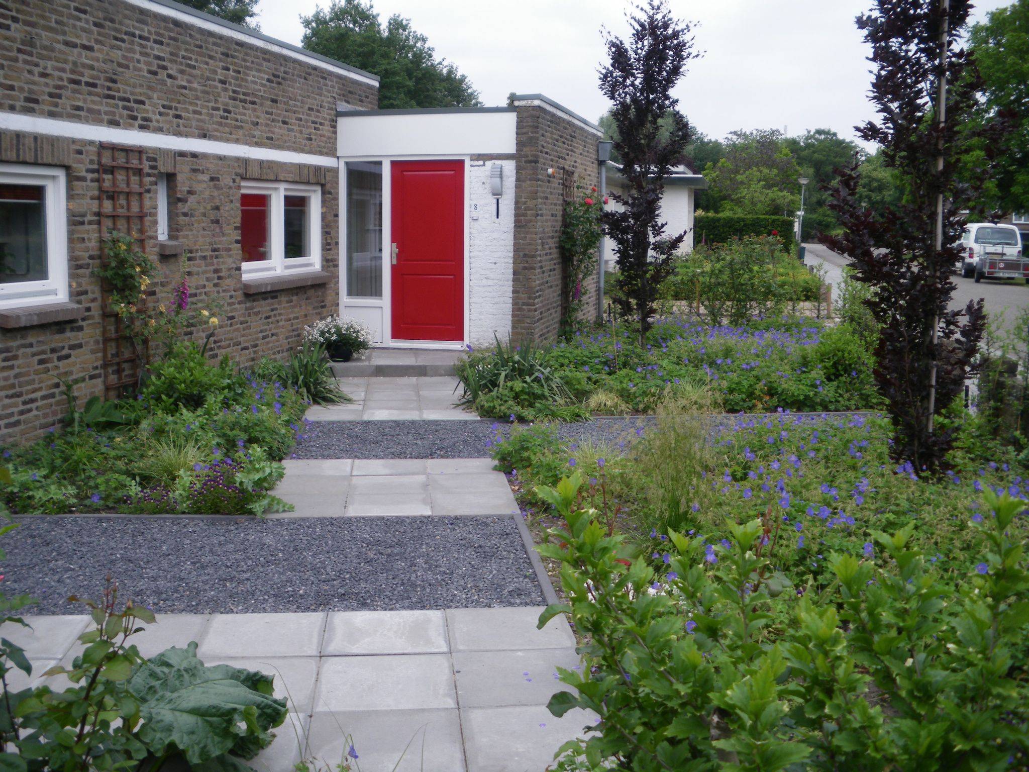 21 Diagonal Garden Ideas You Should Check | SharonSable