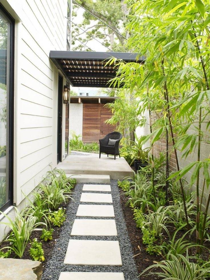 22 Narrow Side Garden Ideas To Try This Year | SharonSable