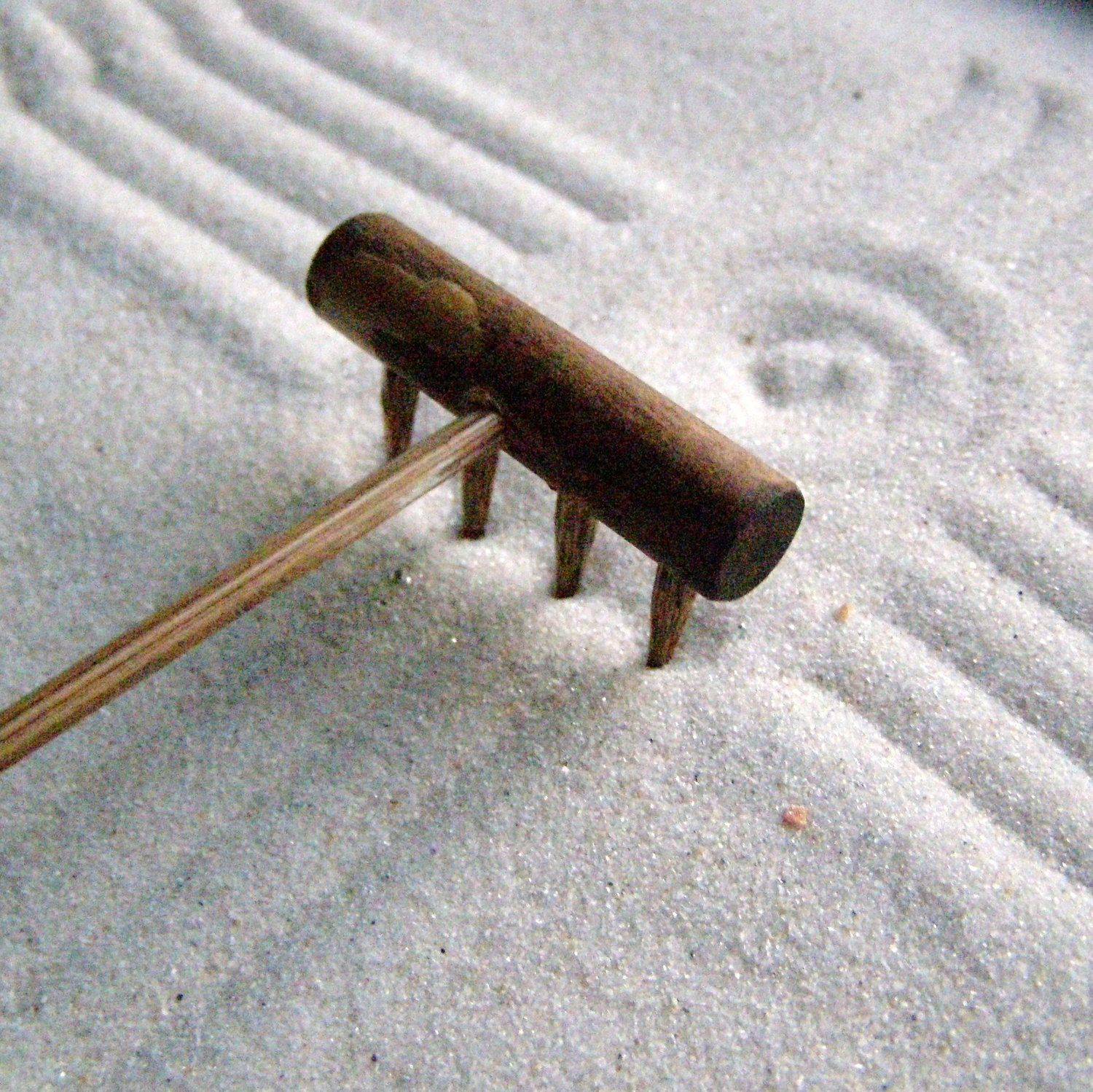 24 Zen Garden Rake Ideas You Should Look | SharonSable