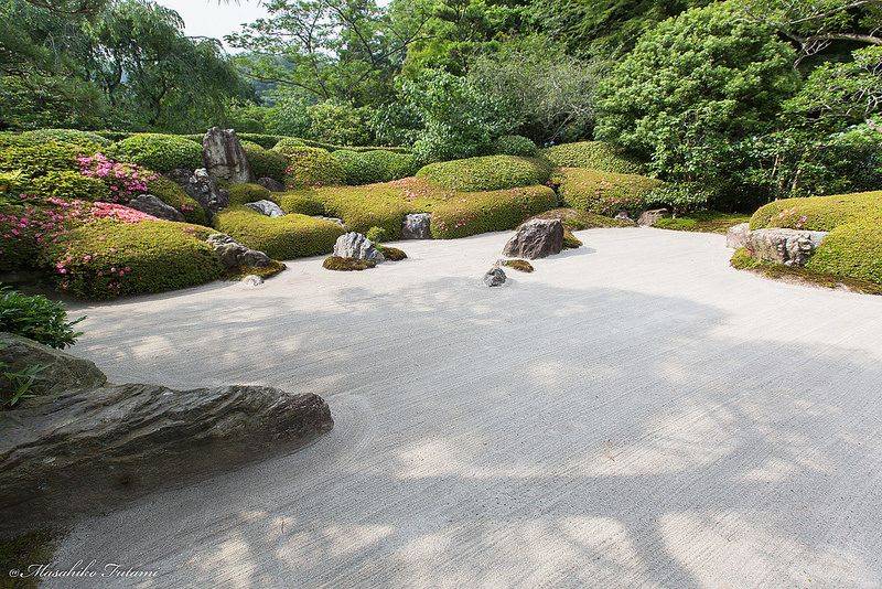 23 Karesansui Garden Ideas To Try This Year | SharonSable
