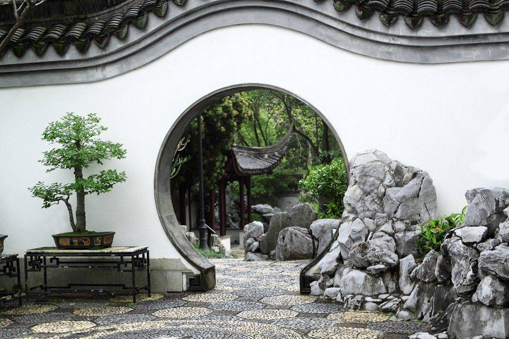 23 Chinese Garden Gate Ideas To Consider | SharonSable