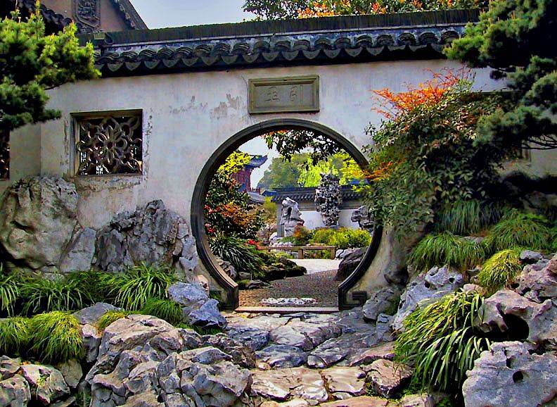 23 Chinese Garden Gate Ideas To Consider | SharonSable