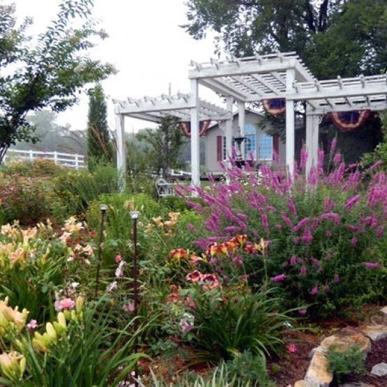 23 Garden Inspiration Focal Point Ideas Worth a Look | SharonSable