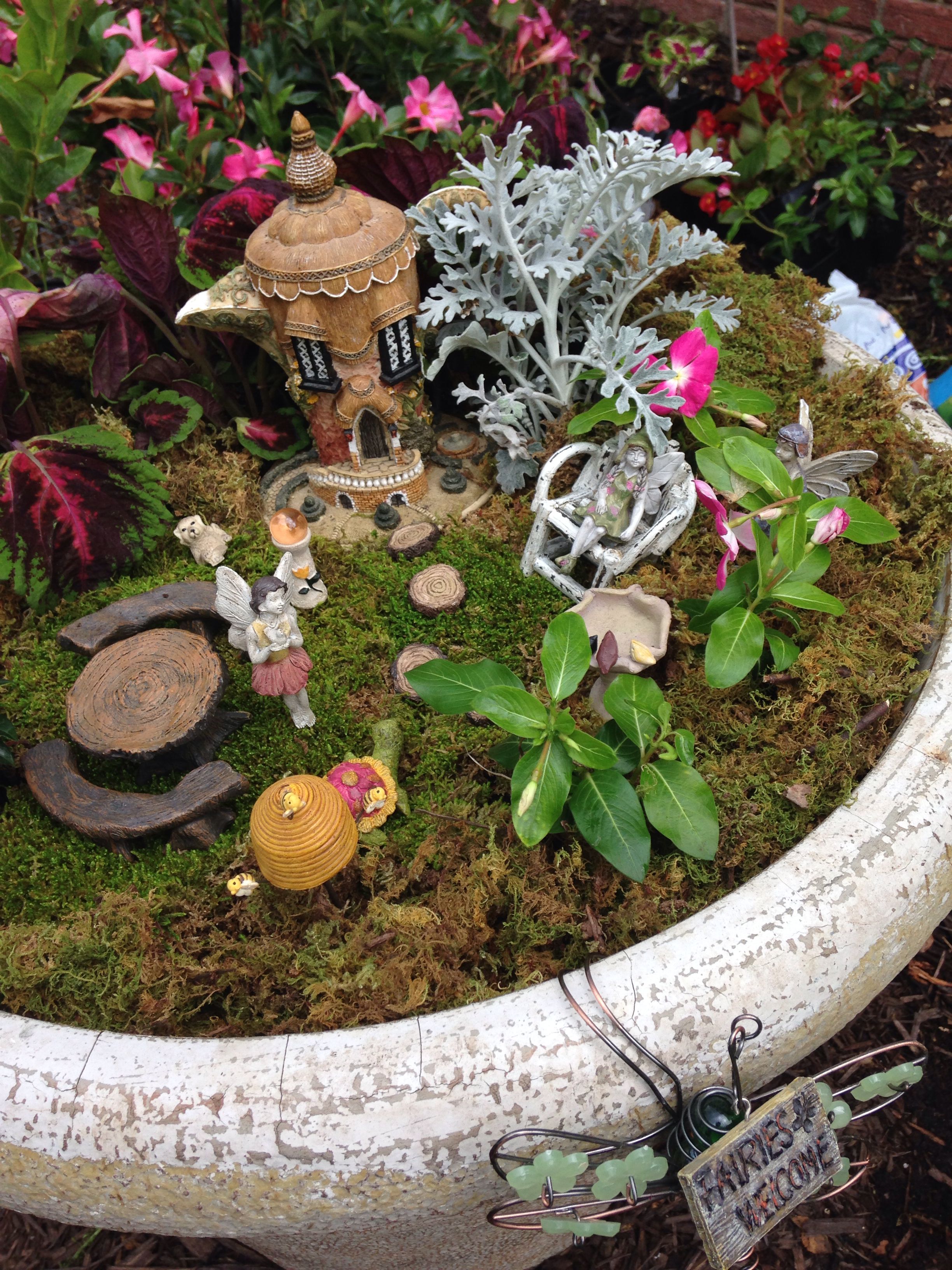 22 Fairy Garden Planter Ideas For This Year | SharonSable