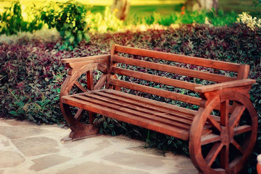 24 Pretty Garden Bench Ideas To Try This Year | SharonSable