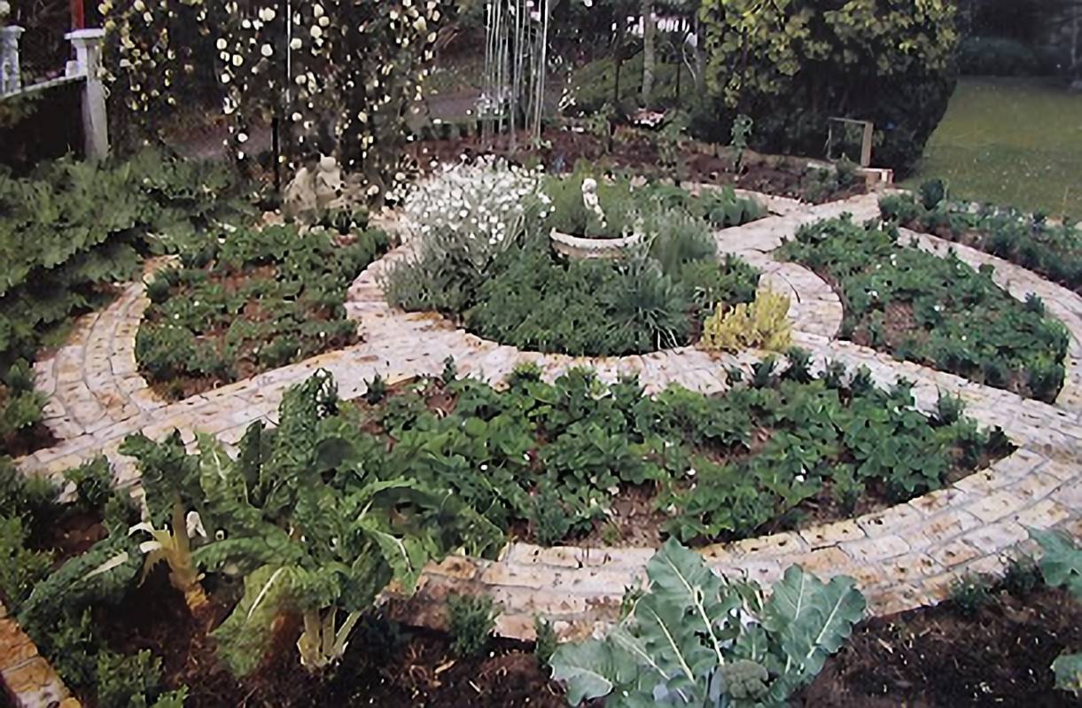 26 Circular Rose Garden Design Ideas You Should Check | SharonSable
