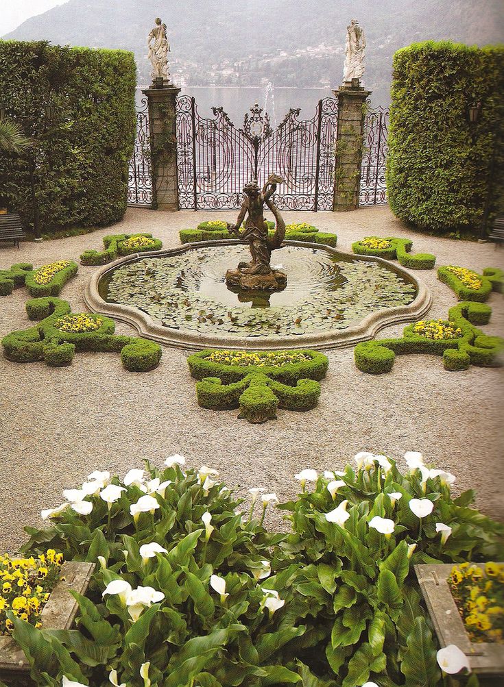 21 Italian Formal Garden Design Ideas To Try This Year | SharonSable