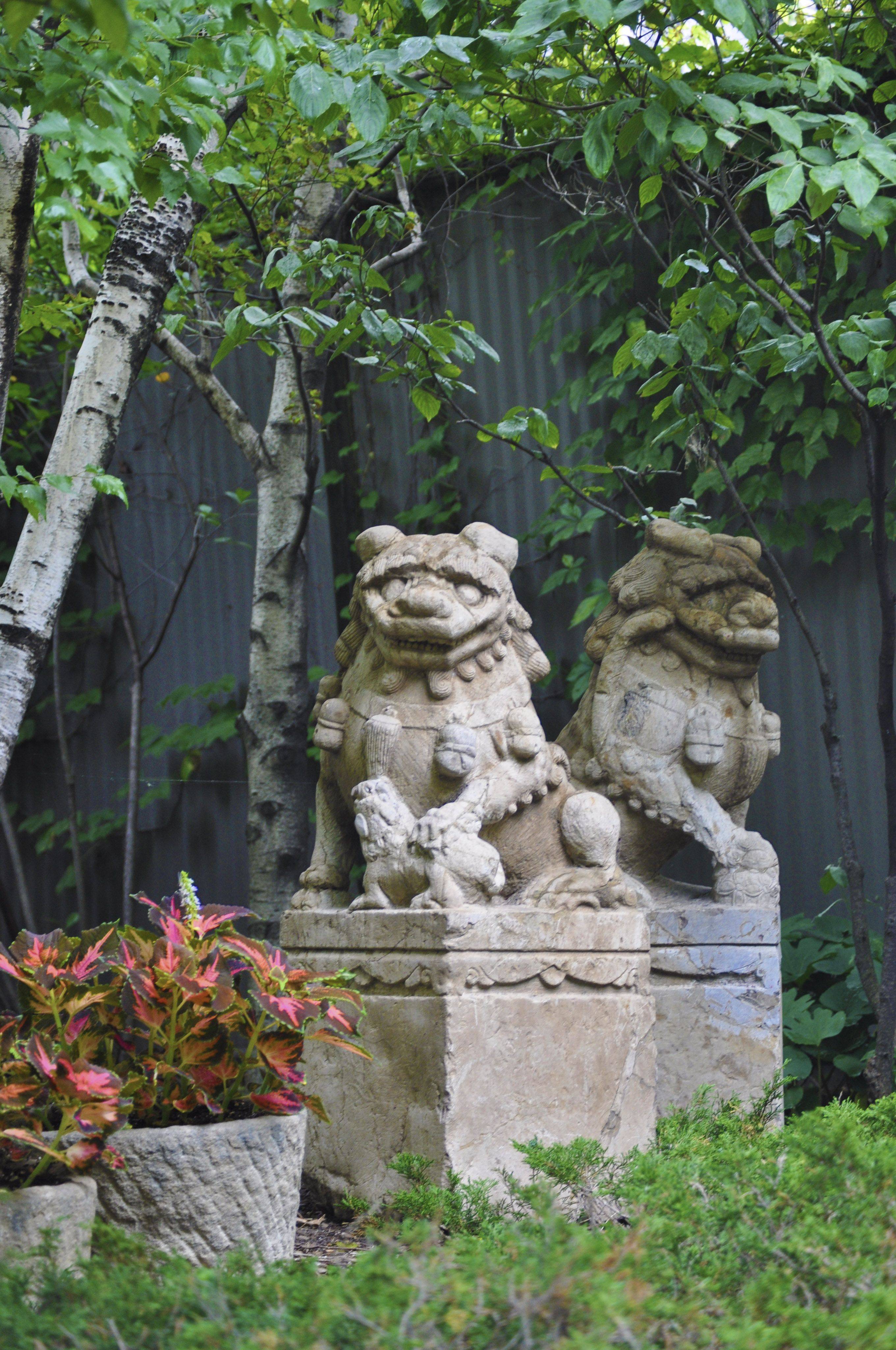 23 Chinese Stone Garden Ideas To Consider | SharonSable