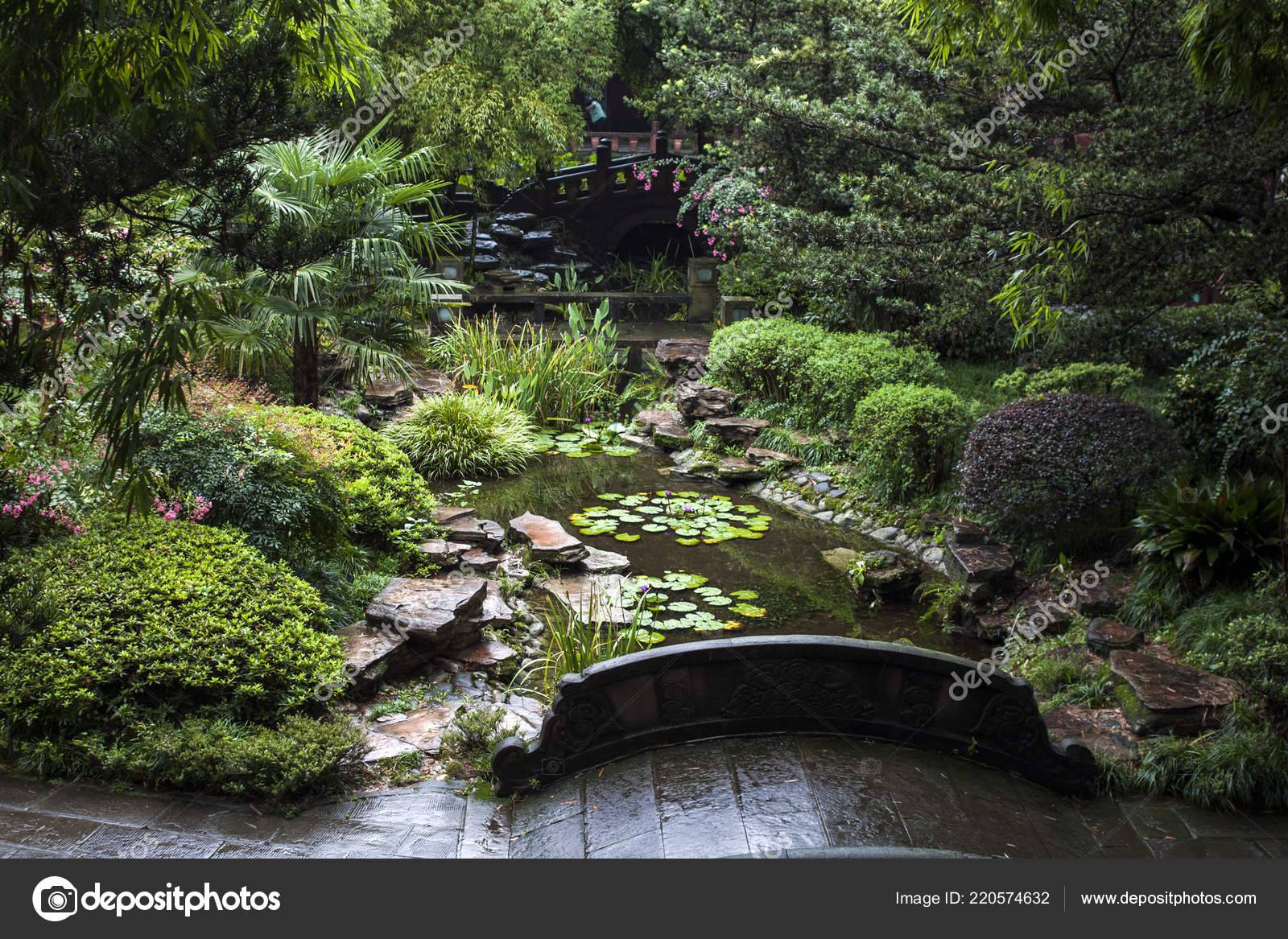 23 Chinese Garden Bridge Ideas To Consider | SharonSable