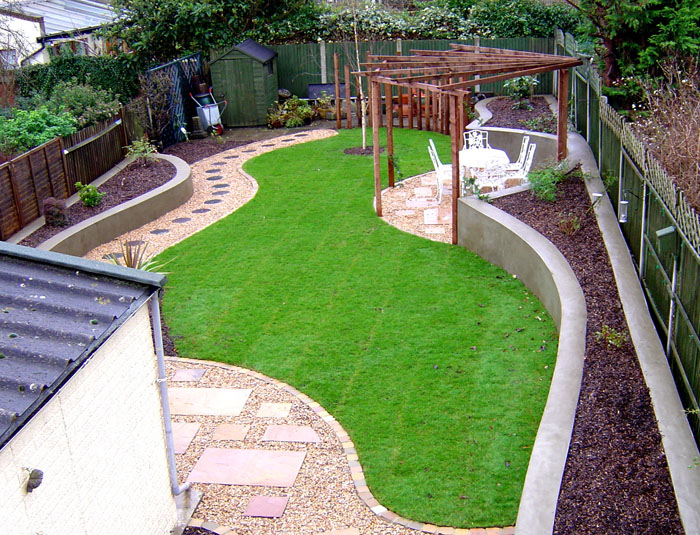 20 Curved Garden Ideas Worth to Check | SharonSable