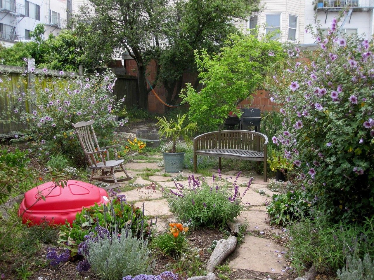 16 Eclectic Garden Design Ideas You Cannot Miss | SharonSable