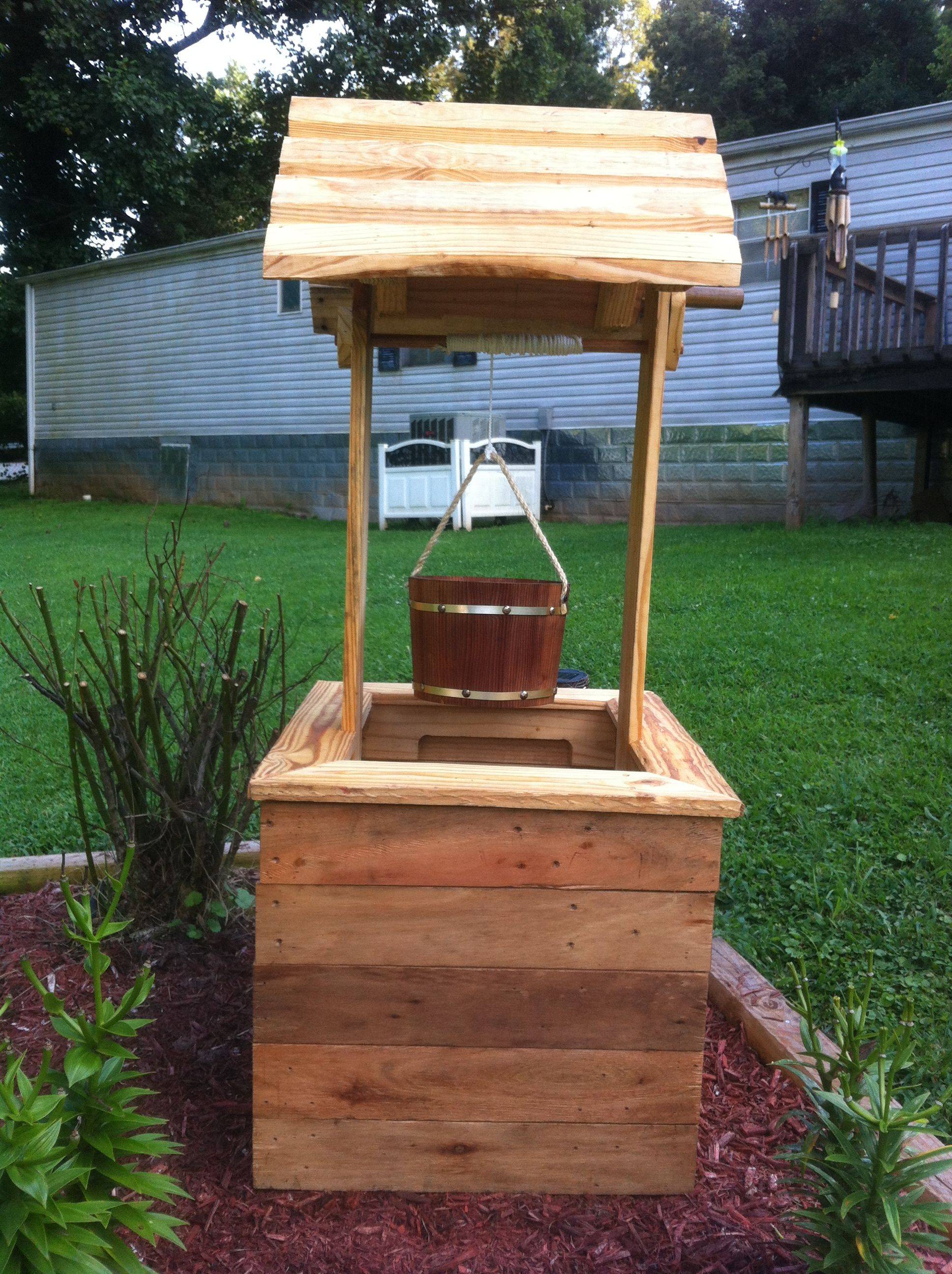 23 Garden Well Design Ideas You Cannot Miss | SharonSable