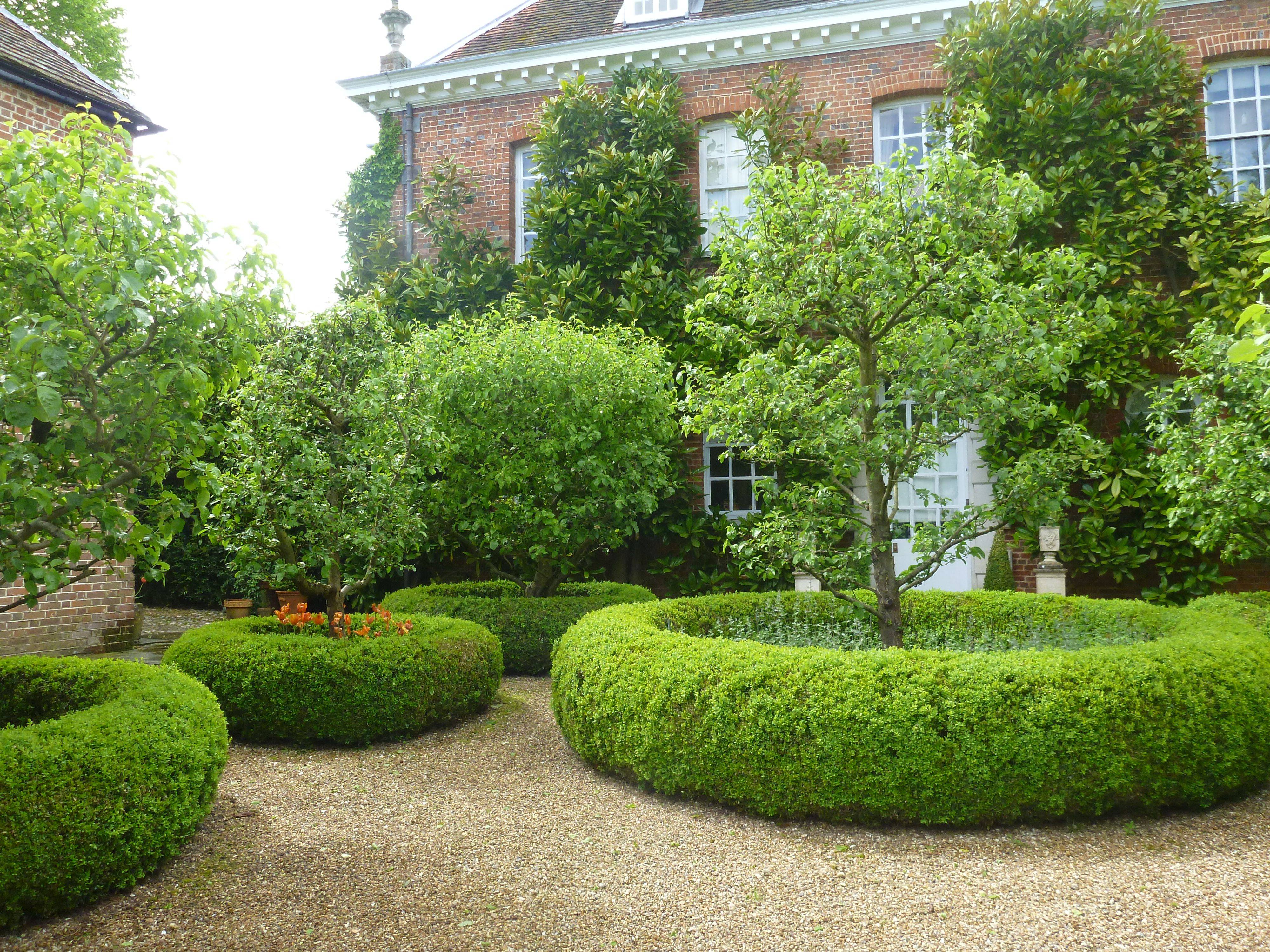 23 European Garden Design Ideas You Must Look | SharonSable