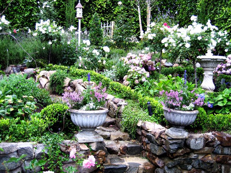 23 European Garden Design Ideas You Must Look | SharonSable
