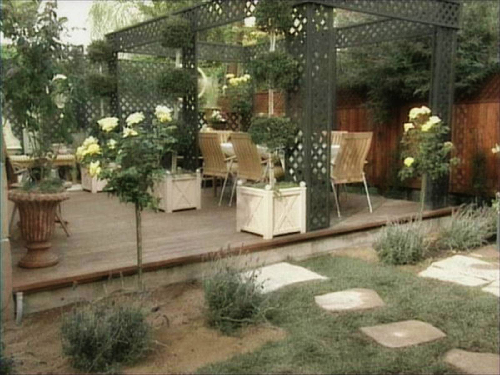 22 French Country Style Garden Patio Ideas You Cannot Miss | SharonSable