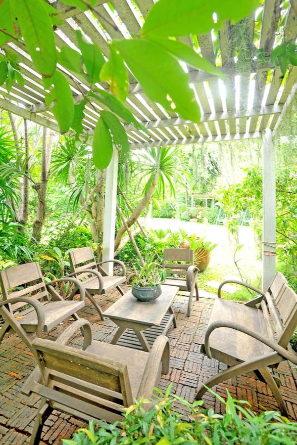 21 Indoor Outdoor Garden Rooms Ideas You Cannot Miss | SharonSable